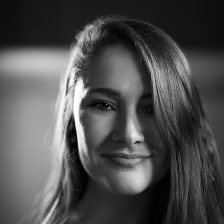 Danielle Strait's Instagram, Twitter & Facebook on IDCrawl