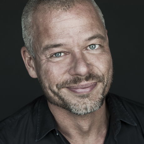 Attendees - Gaya & Reiner Erlings the shocking truth about the ...