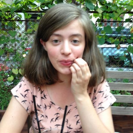 Laura Naum's Instagram, Twitter & Facebook on IDCrawl