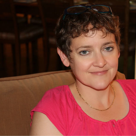 Elizabeth Schlatter on CreativeMornings