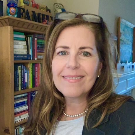 Laurie Cole's Instagram, Twitter & Facebook on IDCrawl