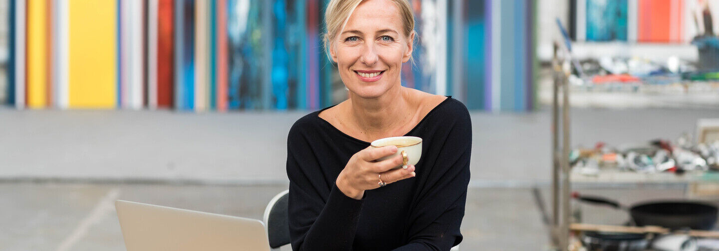 Community Takes The Stage | Sandra Christmann | CreativeMornings/DUS