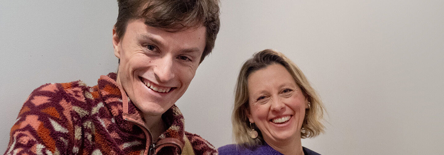 Rob Teszka | Singer songwriter Adam Ambrose shares stories and music ...