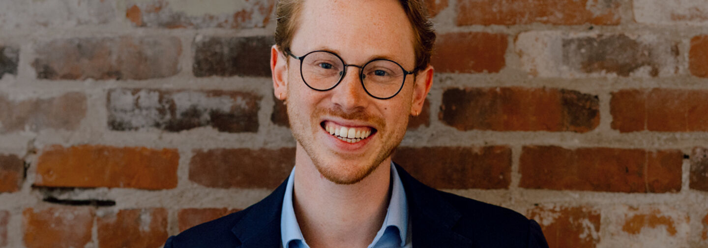 Jesse Vogel | Koorsoo | A Crack in the Wall | CreativeMornings/CLB