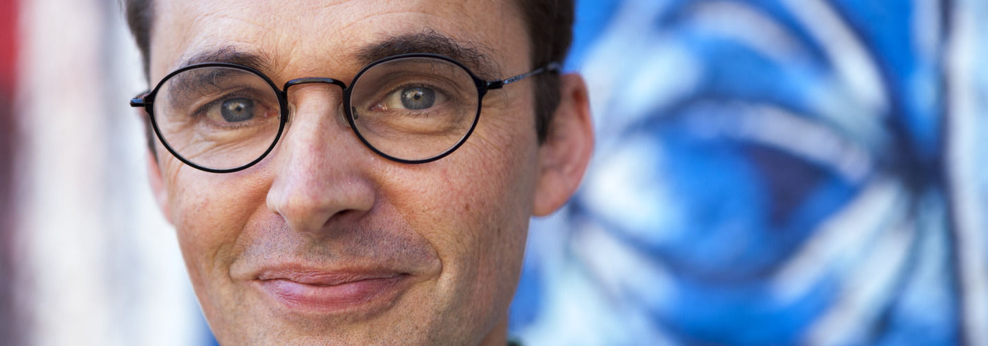 Dylan Horrocks | Break the Silence | CreativeMornings/AKL