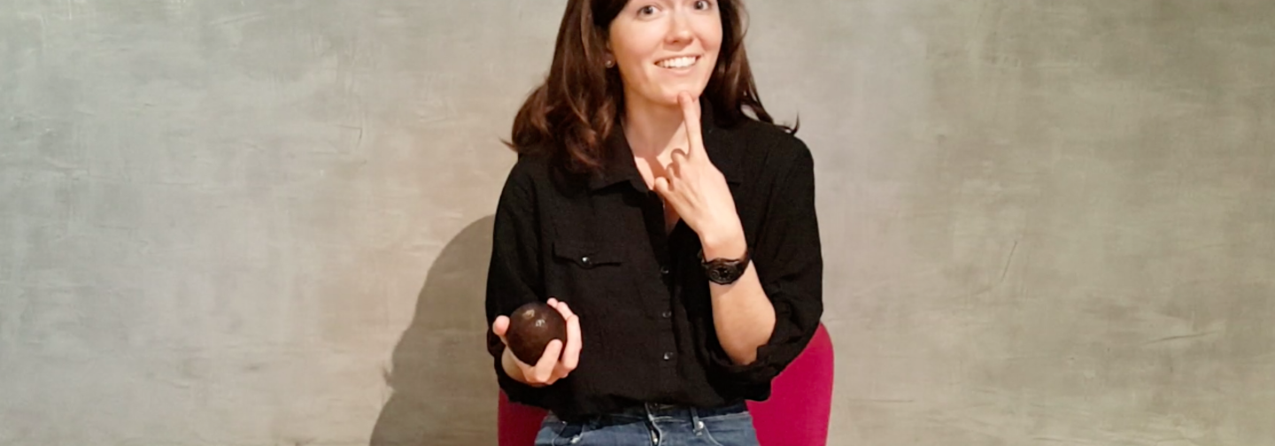 How to choose and cut an avocado , Emily Ludolph
