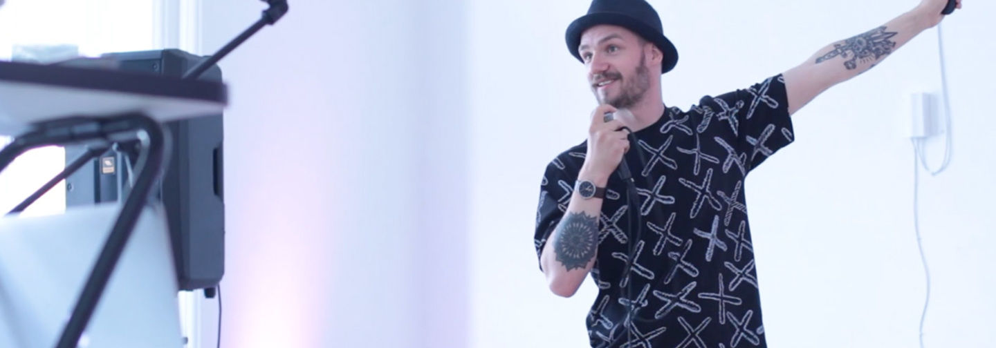 Gavin Strange | Doing what you love, loving what you do ...